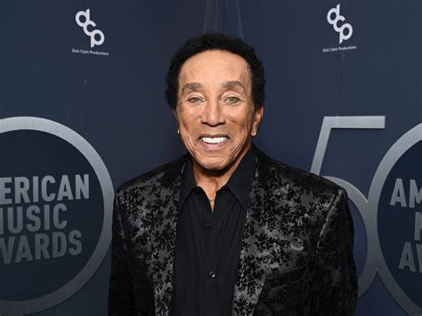 Sad News Smokey Robinson Begs For Prayers After He Is Currently On Life