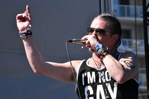 Mike Patton Covers Faith No Mores “digging The Grave” “ashes To Ashes