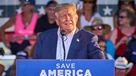 Donald Trump Still Attacking Azs John Mccain Dead Nearly 5 Years