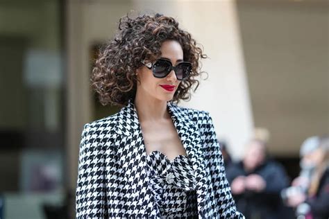 Emmy Rossum Shares Surprising Ivf Journey 72 Eggs Retrieved After