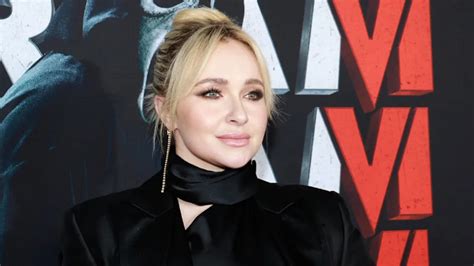 Hayden Panettiere Recalls An Oscar Winner Exposing Himself In New Memoir