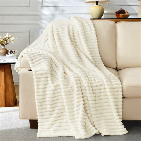 Cozy Blankets For Warmth And Comfort