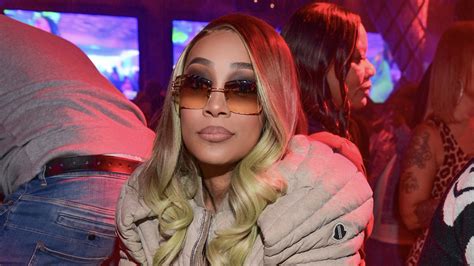 Monica Revealed Passing Of Her Dad Photos