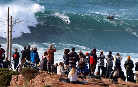 Laura Crane Is The Surfer Who Conquered 20m Waves That Was The Easy