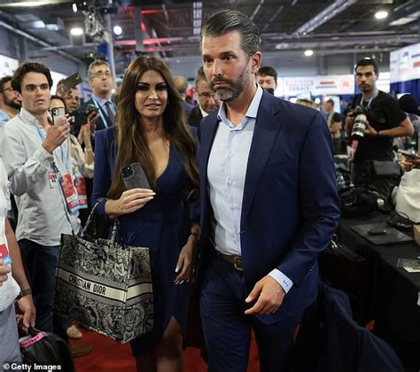Kimberly Guilfoyle Puts On A Brave Face To Accept Donald Trumps Greece