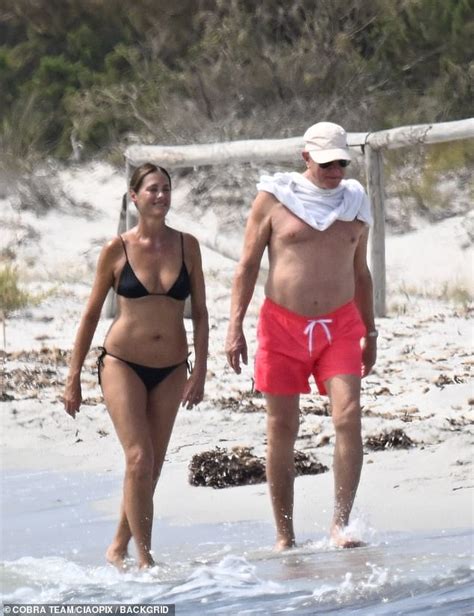 Yasmin Le Bon 61 Looks Incredible In A Bikini As She Joins Duran