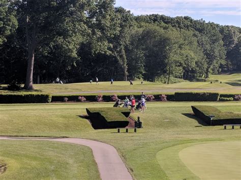Massachusetts Mid Amateur Christian Emmerich Takes One Shot Lead