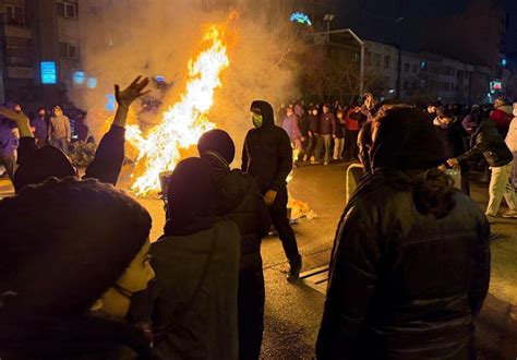 Zahl Der Hinrichtungen Im Iran Erreichen Neuen Rekordwert