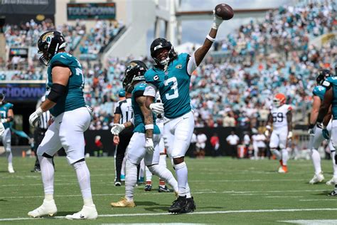Trevor Lawrence Wants To Get Jaguars Wide Receiver Involved More