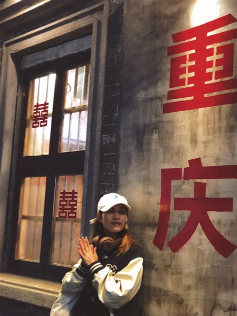 雨天 生活碎片记录 阴天雨天 雨中漫步，遇见未知的美 抖音