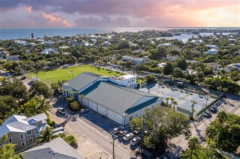 The Center Of Anna Maria Island Anna Maria Fl