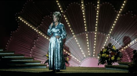 On The Charts 55 Years Ago Today Lynn Anderson Landed Her Final No 1