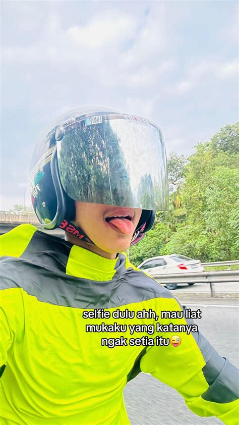 Selfie Tiktok