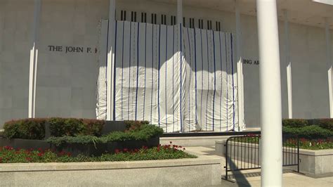 Kennedy Center Says Tarp Will Stay In Place For Maintenance After Trump