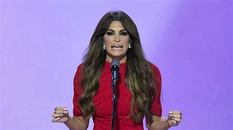 Keine Einladung Zum Dinner In Davos Dann Rastet Kimberly Guilfoyle Aus