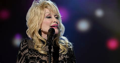 Dolly Parton Opens Up About Hard Times With My Health In New Update