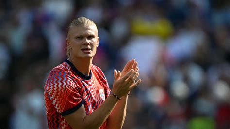 Erling Haalands Sister Gabrielle Goes Viral At World Cup