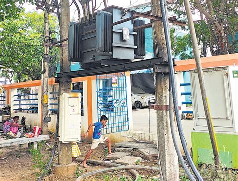 Overhead Cable Conversion Delay Leaves South Chennaiites At Risk Of