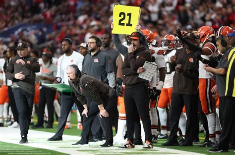 Former Browns Qb Johnny Manziel Details How A Defensive Coordinator In