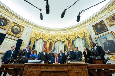 Trump Signs Order Shrinking Monuments Angering Environmentalists