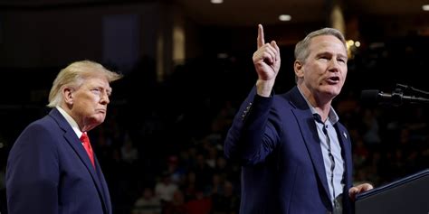 Trump Tells Ohio Rally He ‘looked At Jon Husteds Bum While Praising
