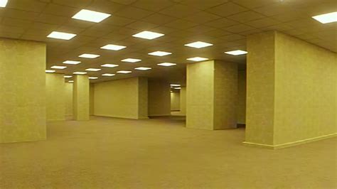 Backrooms La Película Las Primeras Críticas Prometen Una Experiencia