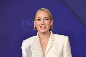 Famous Birthdays For Jan 24 Carrie Coon Neil Diamond