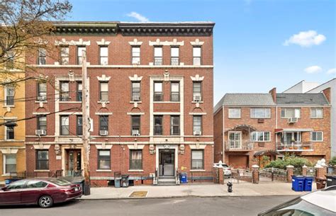 Astoria Ny Commercial Real Estate Properties For Sale Crexi