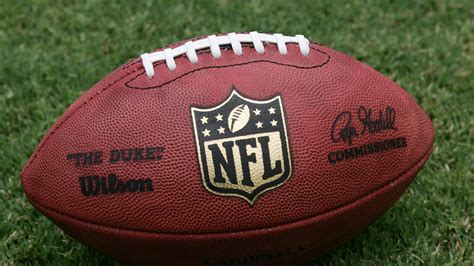 Nfl Fans Criticize League For Nikes Rivalries Uniforms The Spun