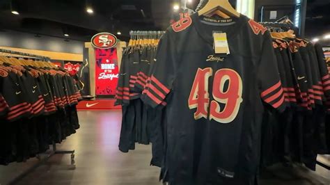 Nfl Week 18 San Francisco 49ers Fans Players Gearing Up For Major