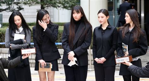 문체부에 ‘팩스 총공 나선 뉴진스 팬덤 그 정체는 무엇인가