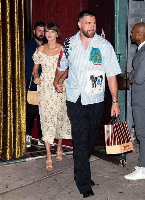 Taylor Swift Drops Thousands On Late Night Wedding Craving