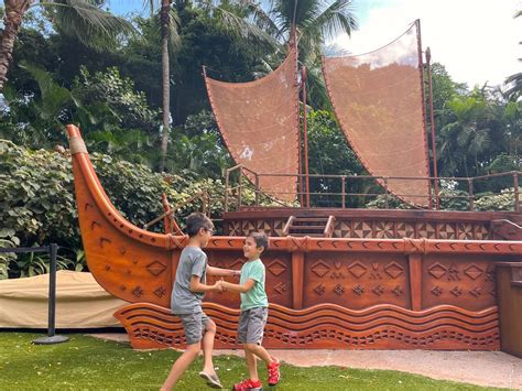 10 Things I Wish Someone Told Me Before Booking Disney Aulani Especially 4