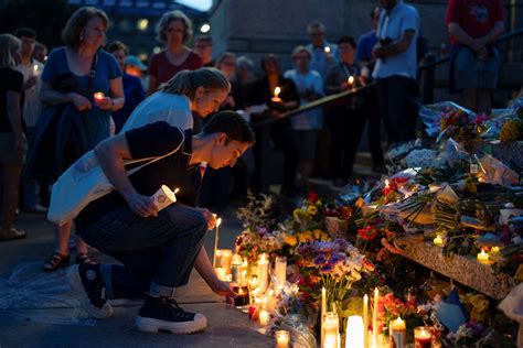 See Moments From Minnesota Candlelight Vigil For Melissa Hortman