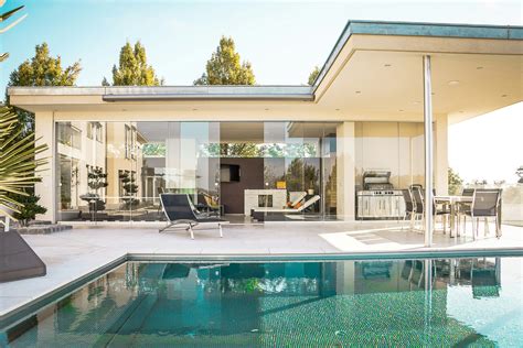 16 Hacks To Find Sustainable Luxury Home Goods