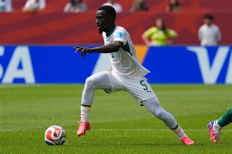 Former Everton Midfielder Idrissa Gueye Joins Saudi Side Diriyah