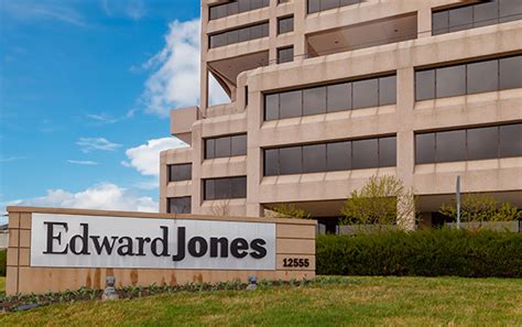 Edward Jones Adds 50 Strategies To Sma Line Up Advisorhub