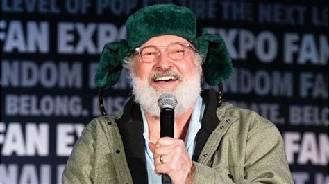 News Of The Week Randy Quaid Dubs Anne Hathaway Horrible Choice For
