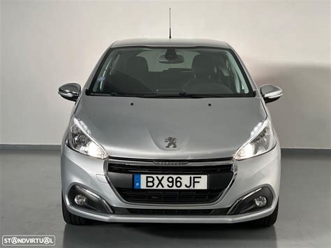 Usado Peugeot 208 2017 - 8 490 EUR, 63 300 km - Standvirtual.com