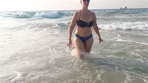 Une Femme Blonde Mature Aime Le Sexe Quotidien Avec Selena701