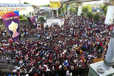 Ipl 2025 Final Rcb Vs Pbks Draws Massive Crowd At Narendra Modi
