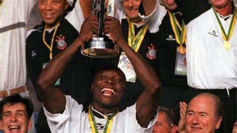 Rincón Ex Jogador De Futebol Morre Aos 55 Anos Na Colômbia G1