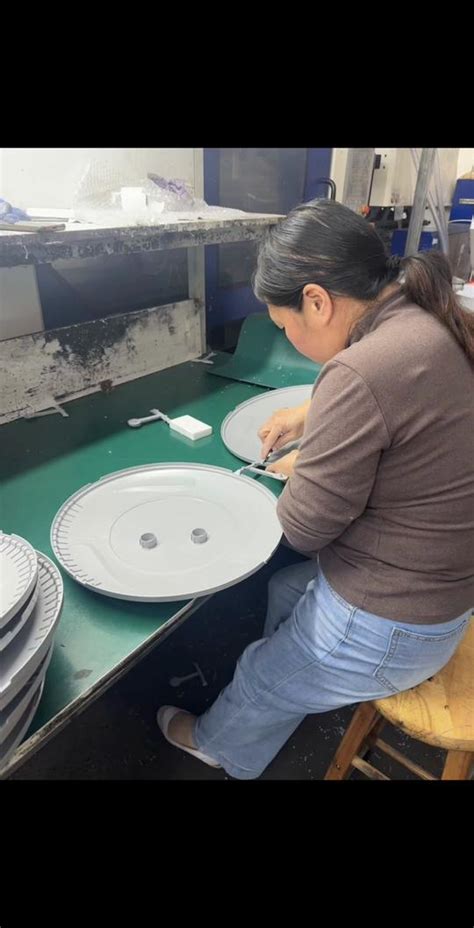 梦雪在车间的抖音 抖音