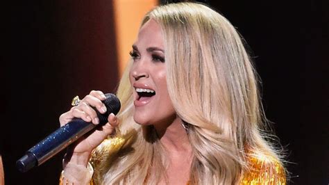 Nbc Under Pressure To Replace Carrie Underwood