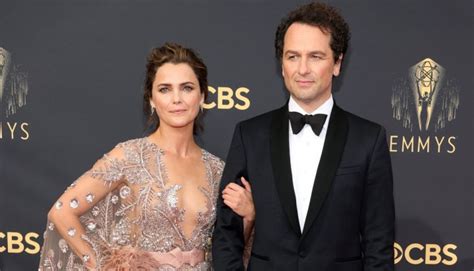 Keri Russell Urged Matthew Rhys To Focus On Other People During Emmy