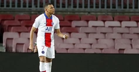 Barcelona 1 4 Psg Mbappe Bags Hat Trick