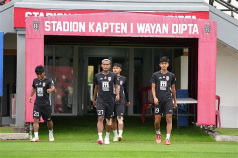 Jadwal Pertandingan Dan Klasemen Liga 1 Indonesia Antara News Banten
