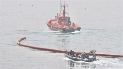 Una Barrera Neumática En Ceuta Contra La Presión Migratoria