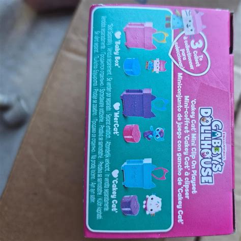 Gabbys Dollhouse Cakey Cat Clip On Playset Gabby Depop