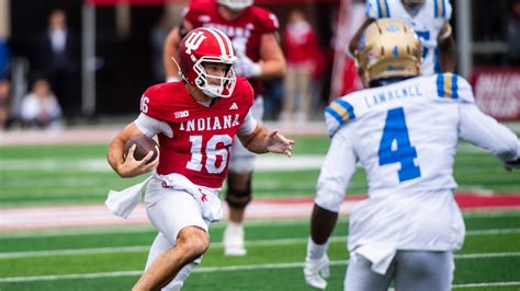 Indiana Football Oc Mike Shanahan Commends Backup Qb Alberto Mendoza